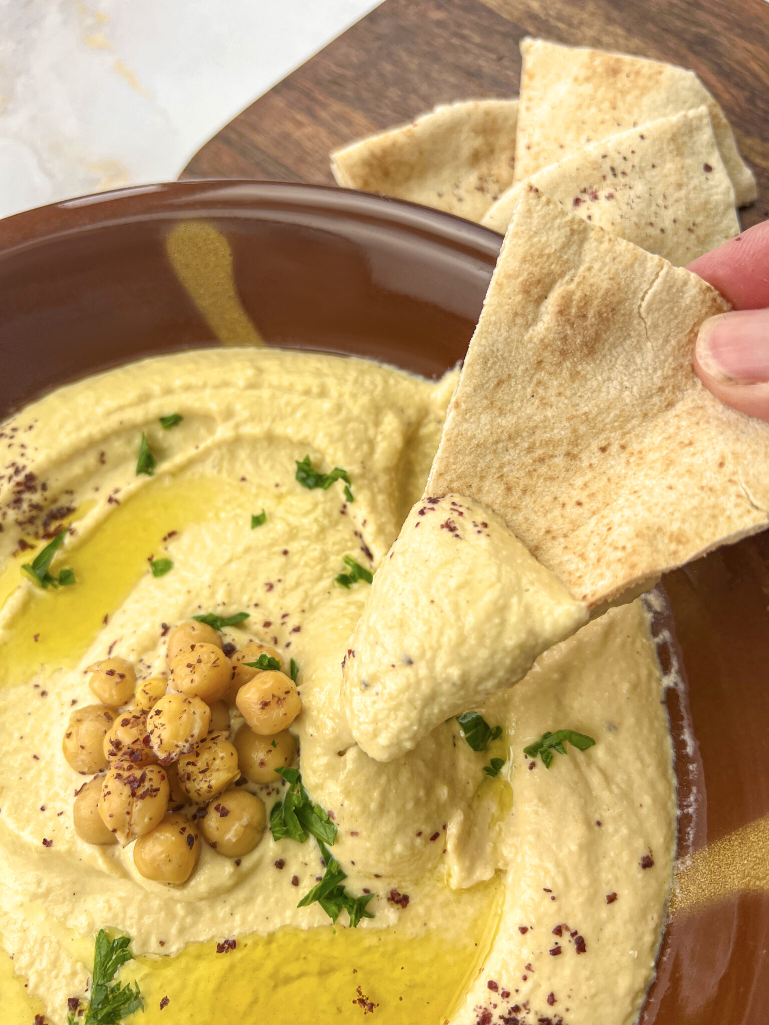 Authentic Hummus Recipe – Smooth & Creamy