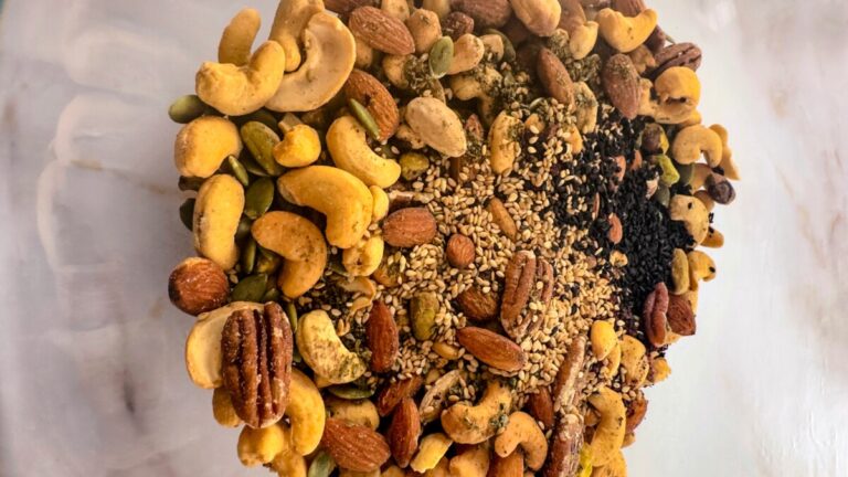 Za'atar Toasted Nuts Recipe: A Flavorful Snack - Rana's Recipe