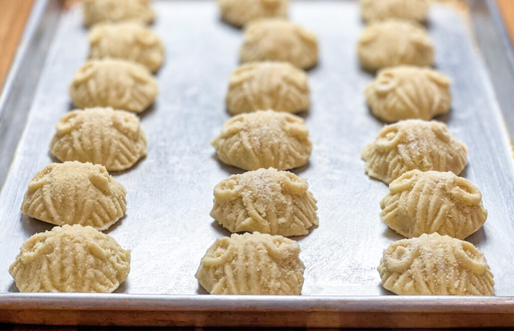 Maamoul Middle Eastern Cookies - Rana's Recipe